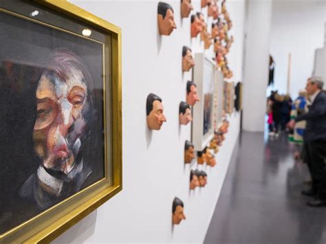 À Metz Maurizio Cattelan Dialogue Avec 400 œuvres Du Centre Pompidou