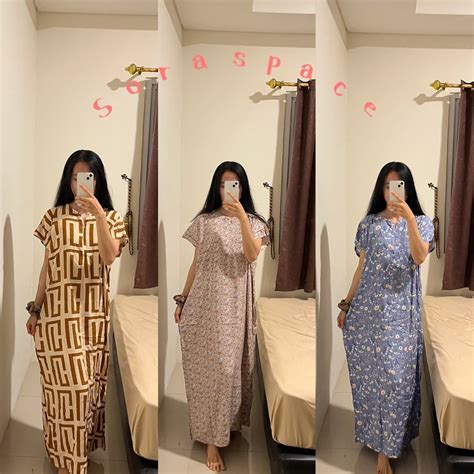 Daster Premium Bahan Adem Di Kulit Fesyen Wanita Pakaian Wanita Atasan Di Carousell