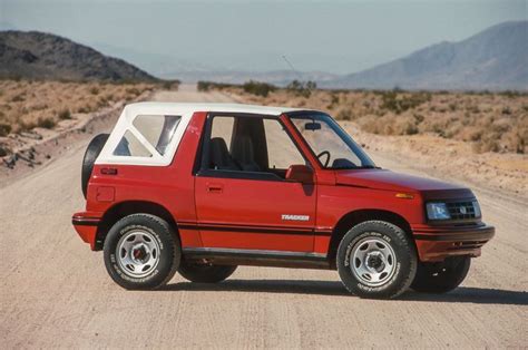 Geo Tracker Convertible 1990 98