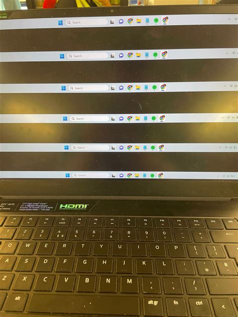 Screen Glitch Razer Blade Razer Insider