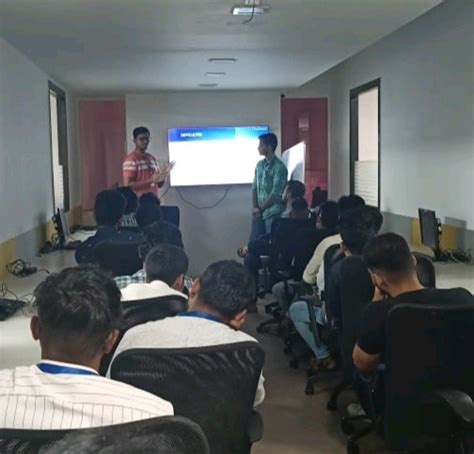 Sharingexperience Learningfromexperts Companypresentation