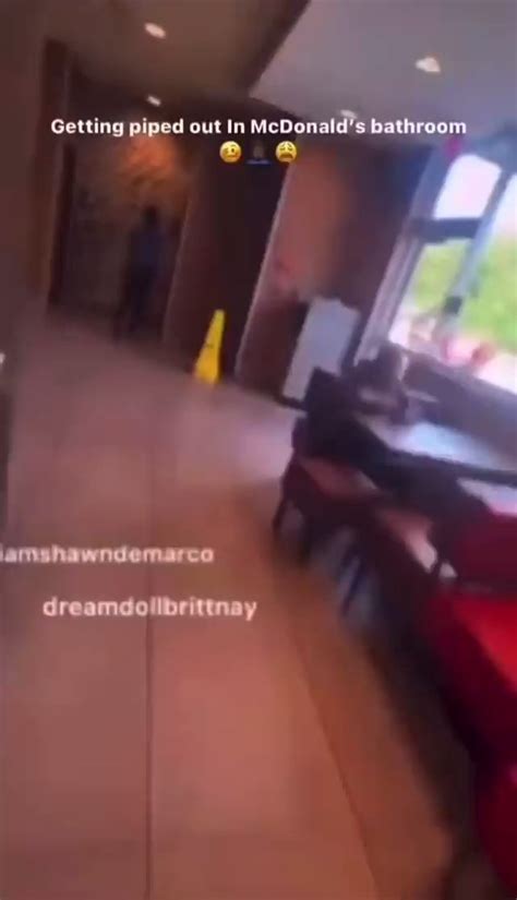 Getting Piped Out In Mcdon Bathroom Drcom Ifunny