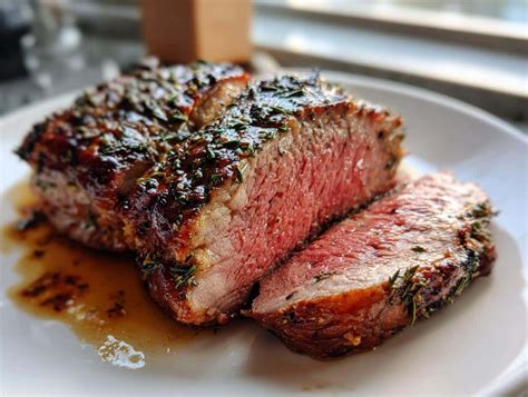 Juicy Classic Roast Beef With Herbs In Just 2 Simple Steps Hidden Recipes