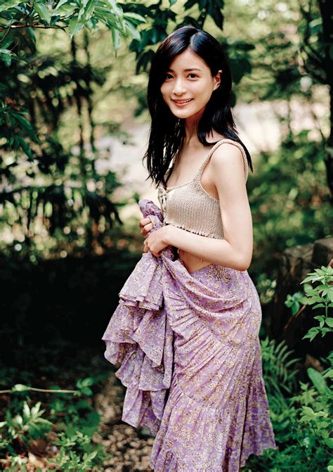 Nana Oda 織田奈那 ファースト写真集 無頼派の純情 Set01 Everia Club