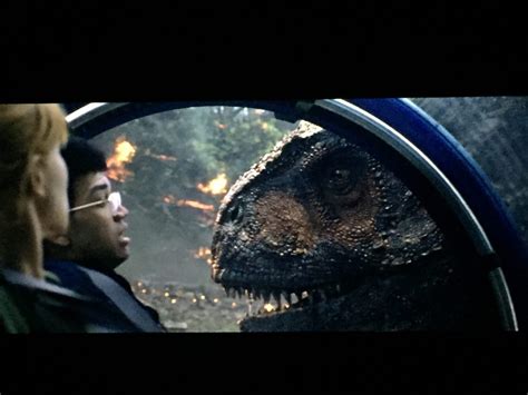 Jurassic World Movie Review Rise Of Fallen Kingdom Filmee Keeda