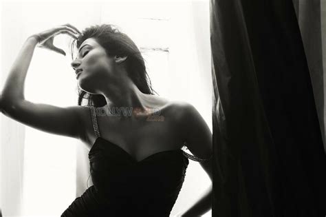 Actress Sonal Chauhan Sexy Photo Shoot Photos Kollywood Zone