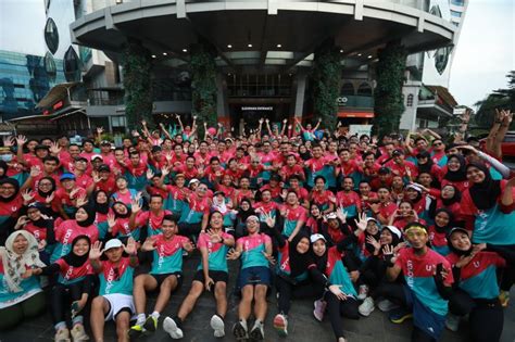 Fajar Nugraha Wahyu On Linkedin 1 Tahunan Club Larinya Kumparan