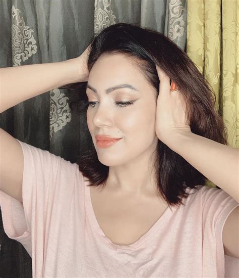 Munmun Dutta Gives A Sensuous Hot Pose With A Smile Raj Anadkat Says