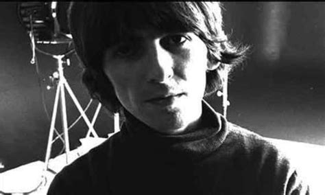 Pin By 𝒟𝒶𝒽𝓁𝒾𝒶 On George Harrison George Harrison The Beatles George