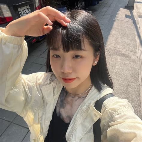 珍 Lin Yi Jane • Threads Say More