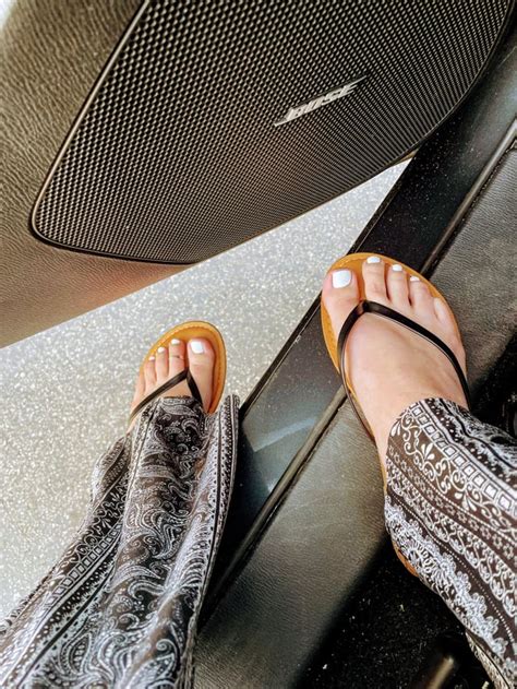 Feeling Pretty In My New Pedi R Publicfeetpics
