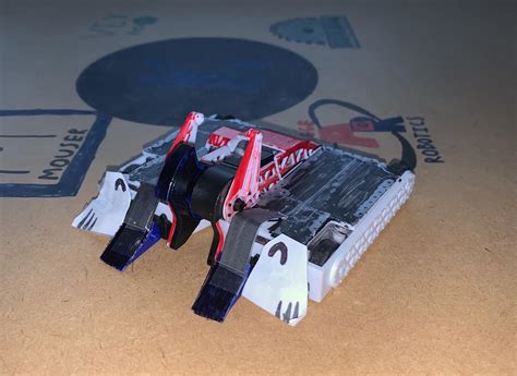 Rc Model Of Cat King From King Of Bots R Battlebots