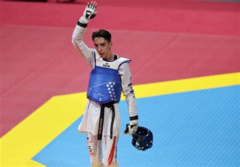 مدال طلایی که از دست حاجی موسایی به زمین افتاد فیلم و تصاویر