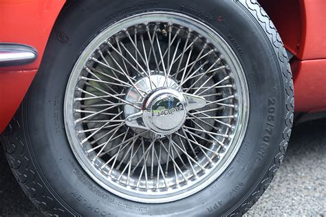 Jaguar E Type Series 3 Modified Road Test Classics World Jaguar E Type Series 3 Modified Road Test Classics World