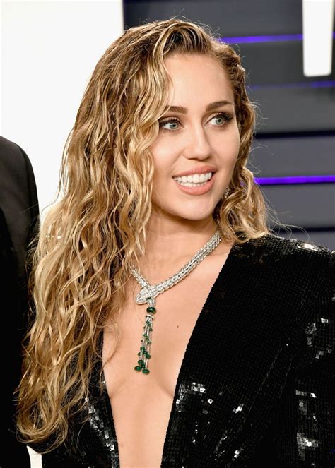 Miley Cyrus 2019 Vanity Fair Oscar Party • Celebmafia