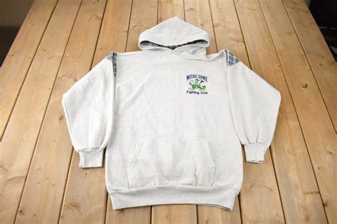 Vintage 1990s University Of Notre Dame Fighting Irish Collegiate Hoodie