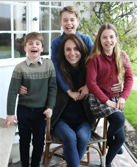 سریال جنجال های خانواده سلطنتی انگلستان این داستان؛ کیت میدلتون عکس