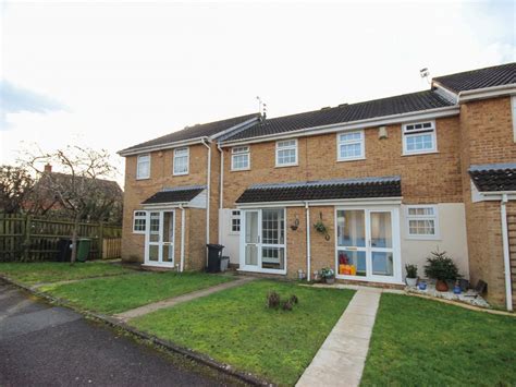 2 Bed Terraced House To Rent In Epsom Close Downend Bristol Bs16 Zoopla