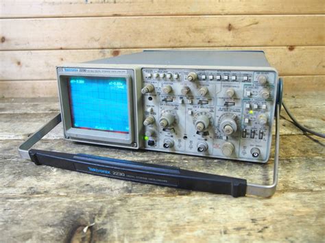 ☆tektronix テクトロニクス 2230 デジタルオシロスコープ 通電okの落札情報詳細 ヤフオク落札価格検索 オークフリー