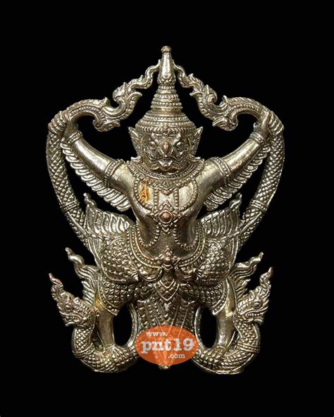 พญาครุฑปลดหนี้ เนื้อทองแดงอาบเงิน ปี 2565 หลวงพ่อสุพจน์ วัดศรีทรงธรรม อำเภอบรรพตพิสัย จังหวัด