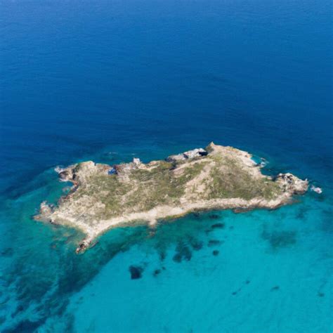 Exploring The Hidden Gem Of Italy Isla De Montecristo Toolacks