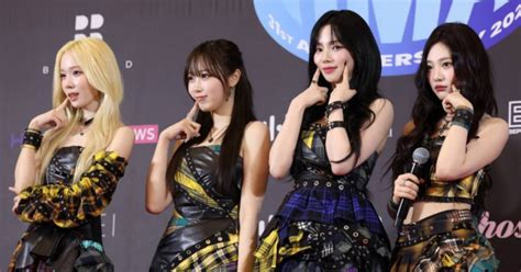 소속사 경영권 다툼 뉴진스 컴백 준비 만전 에스파