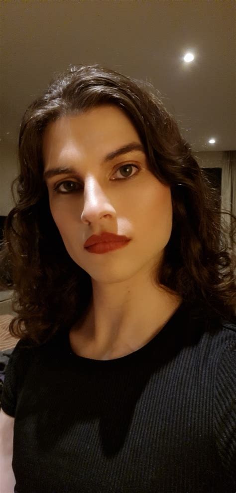 This new hair makes me feel like I'm killing it 🙌 : r/Androgynoushotties