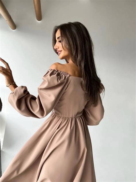 Сукня — ціна 780 грн у каталозі Короткі сукні Купити жіночі речі за доступною ціною на Шафі