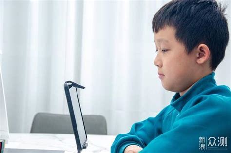 培养学习兴趣提高孩子学习成绩 有道学习机x10 原创 新浪众测