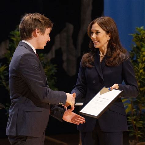 Her Majesty Queen Mary And The Education And Research Minister