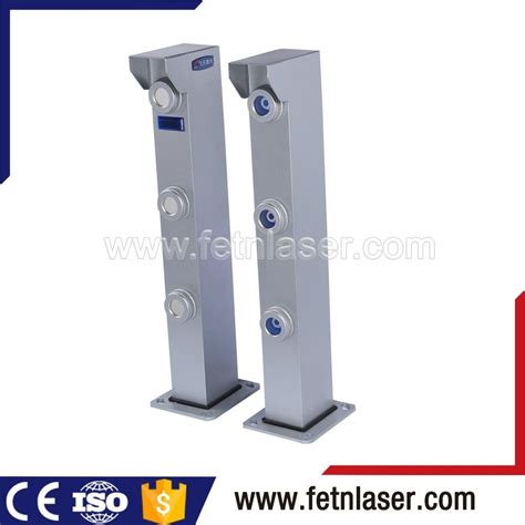 Three Beam Perimeter Laser Beam Intrusion Detection System Xd B