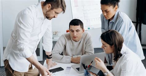unpaid internship pengertian dan aspek legalitas hukum nya