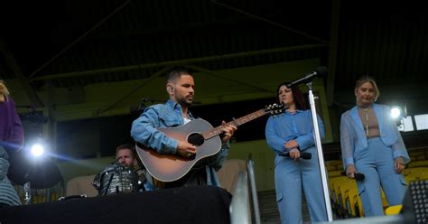 Chris Holsten I Nrk Produksjon På Åråsen Digg å Være Tilbake Lillestrøm