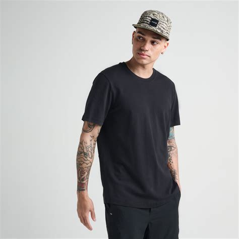 Fragment Performance Tee With Freshtek™ Stance