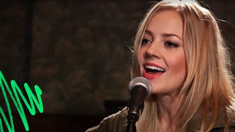 Boss Loop Station For Vocalists And Singers