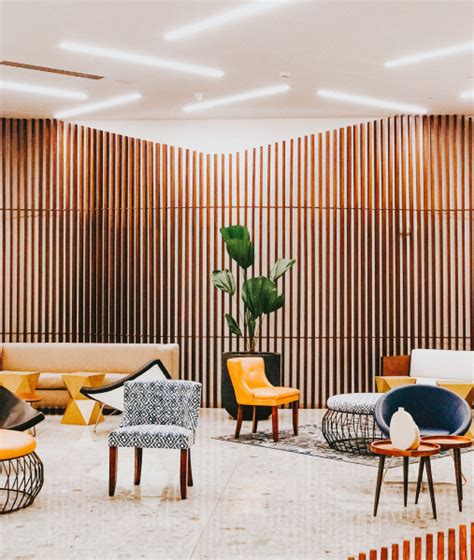 Aypeno House El Protector 504