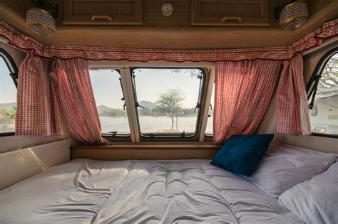 RV Mattress Sizes And Types Explained