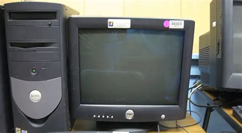 After A Year Private Reboot Dell Is Coming Back To The Public Market The Hustle