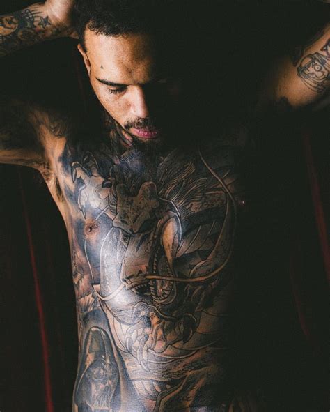 Tatuaggio Della Nuova Fidanzata Di Chris Brown Mi è Stato Trovato Un