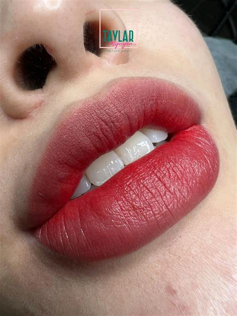 Phun M I Candy Lips C Ng Ngh Ch U U Taylar Nguyen