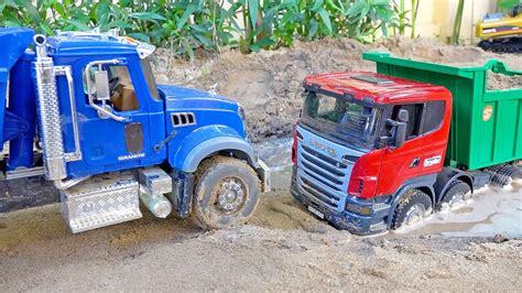 30분 덤프트럭 중장비 자동차 장난감 물놀이 구출놀이 Truck Car Toys Water Play Youtube