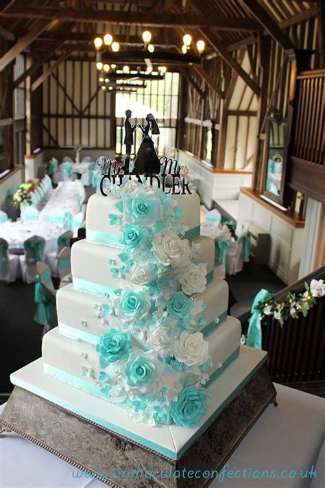 Tiffany Blue Wedding Cake With White Flowers Teal Wedding Cake Ideas