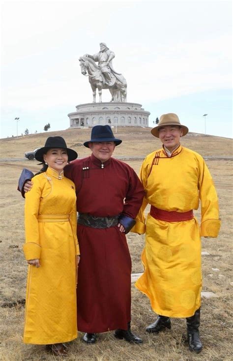 Хонгорын Толь Амгалангийн Адьяасүрэн Түйн голын усанд хүүгээн угааж нэрлэгдсэн Түмэн