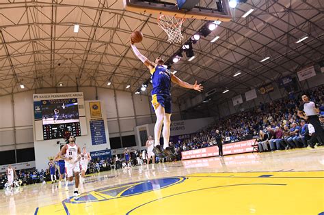 Three Santa Cruz Warriors Go For 20 Points In 131 118 Loss To Rip City