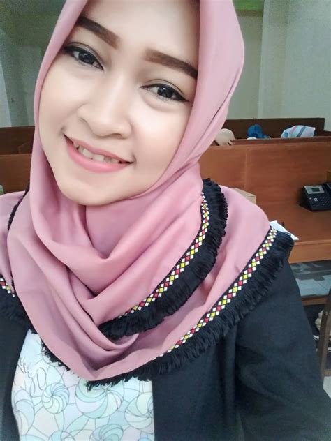 Risma Mahasiswi Akbid Yogyakarta Mahasiswi Cari Jodoh