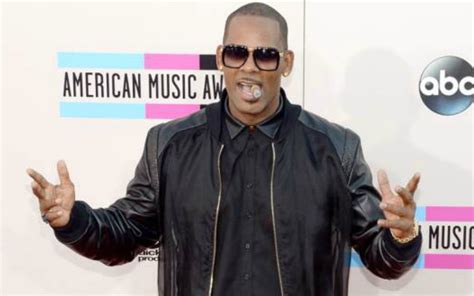 Its Like Stockholm Syndrome Woman In Sexual Relationship With R Kelly Confirms Disturbing