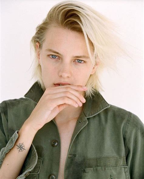 Androgynous Model Erika Linder Artofit