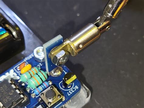 Building Your Lightning Detector Extreme Kits