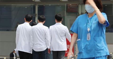 오늘부터 주 1회 휴진 외래진료와 수술중단