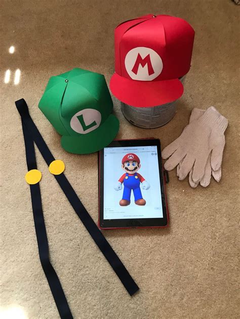 Diy Mario And Luigi Costume With Paper Hat Super Mario Costumes